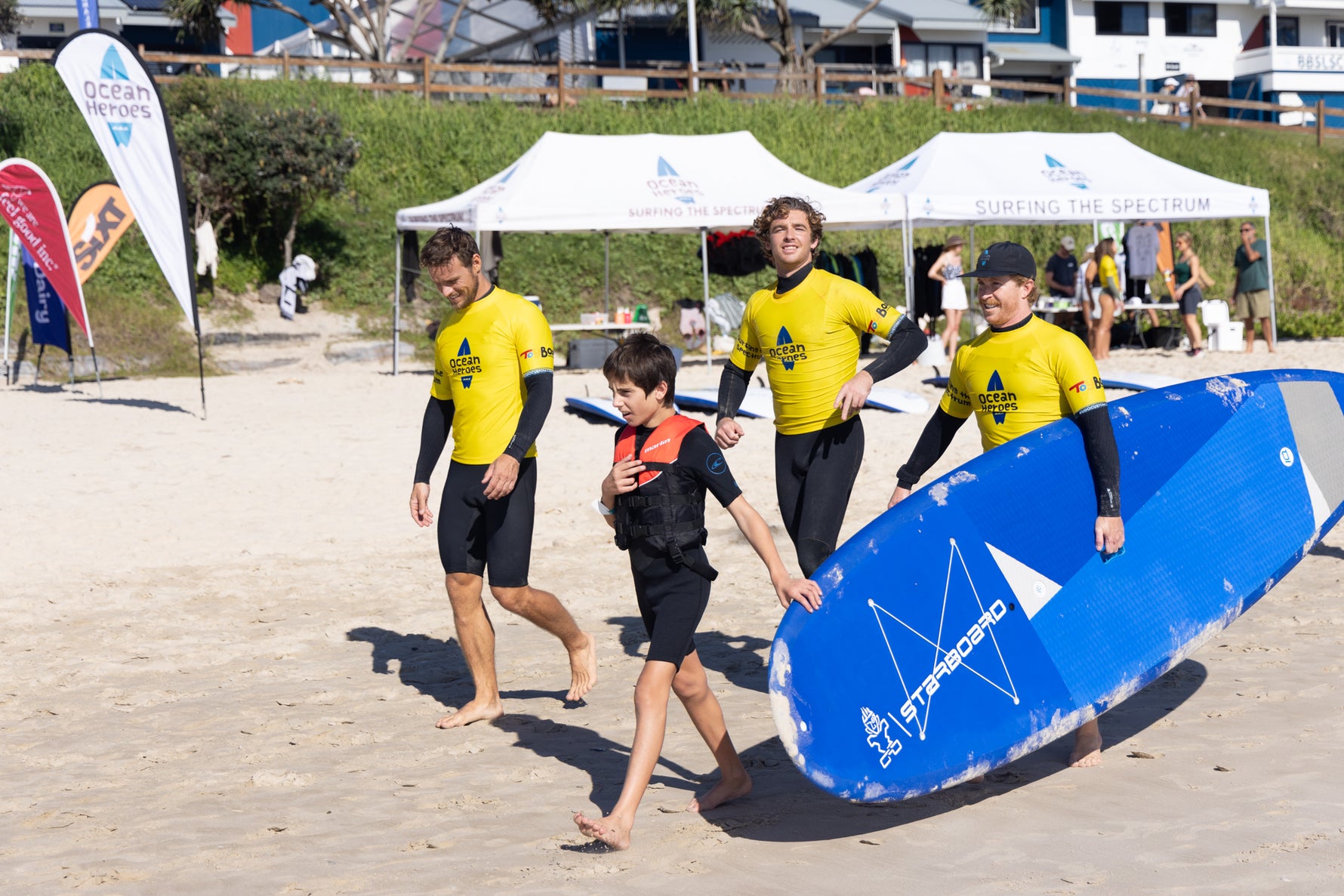 Ocean Heroes - Surfing The Spectrum